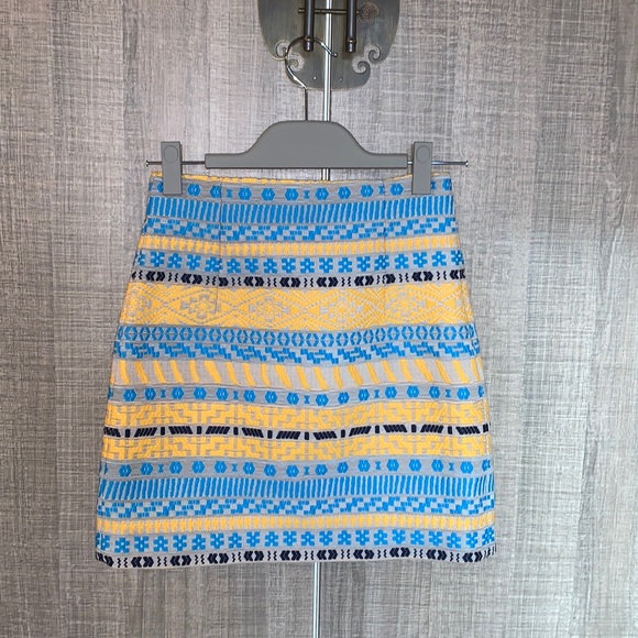 Zara | Skirts | Zara Aztec Mini Skirt | Poshmark
